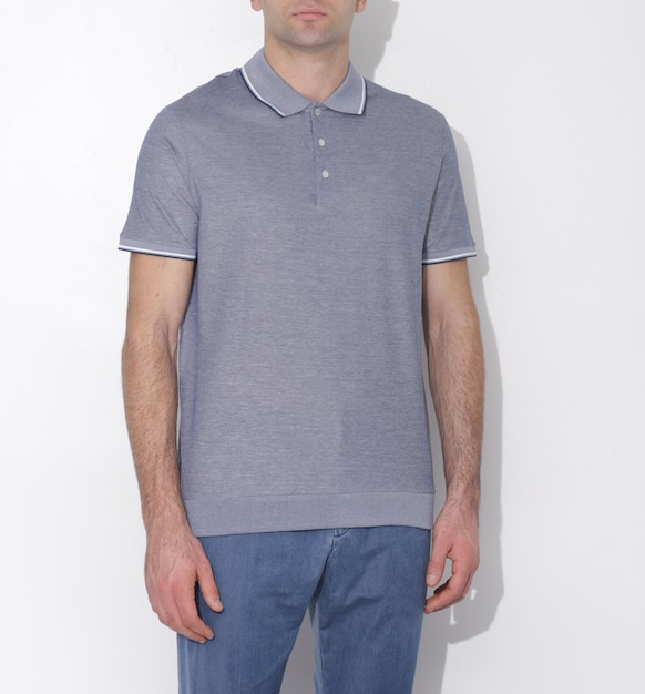 Homem de camiseta branca | Foto Premium Homem de camiseta branca | Foto Premium
