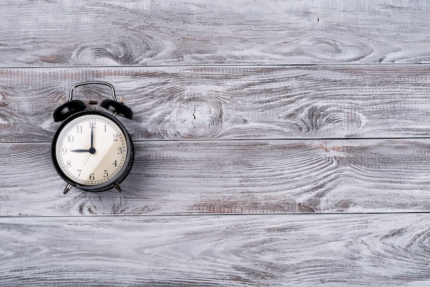 Premium Photo | White round office clock showing nine o'clock isolated ... Premium Photo | White round office clock showing nine o'clock isolated ...