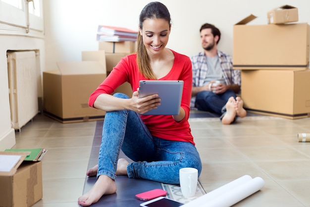Moving Day Checklist: Your Guide to a Stress-Free Move Moving Day Checklist: Your Guide to a Stress-Free Move