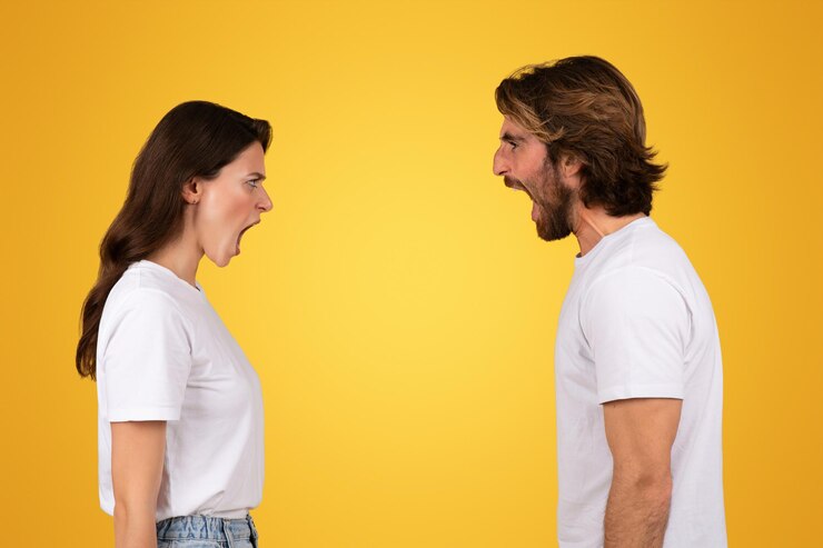 Premium Photo Angry Confrontation Between A Man And Woman Both With Clenched Teeth And Furious