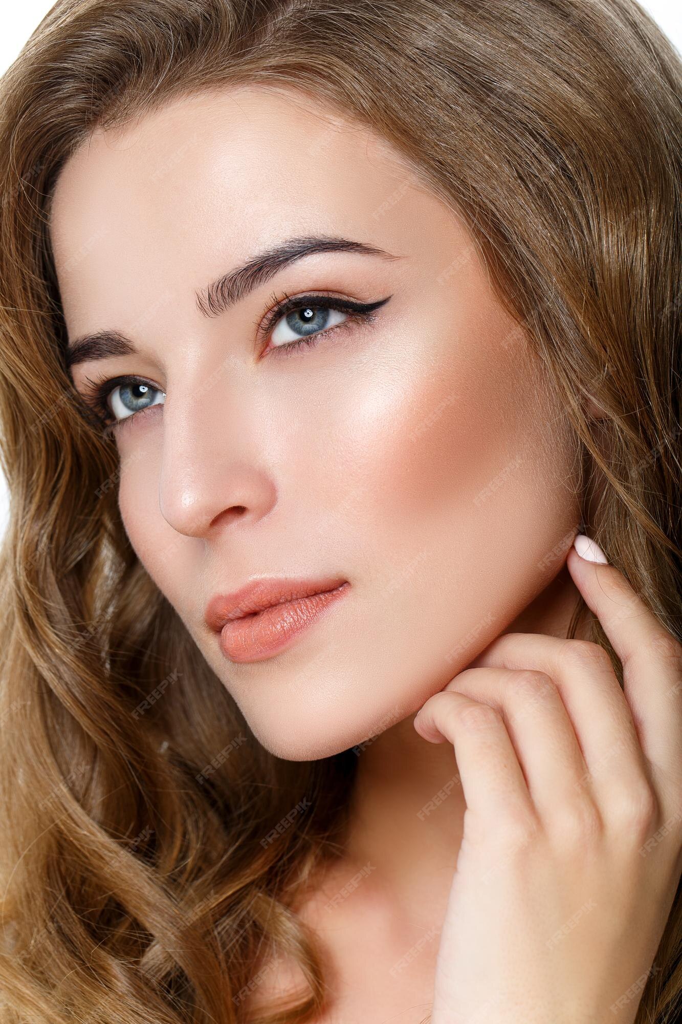 Premium Photo Beautiful Dark Blonde Girl With Natural Makeup Isolated