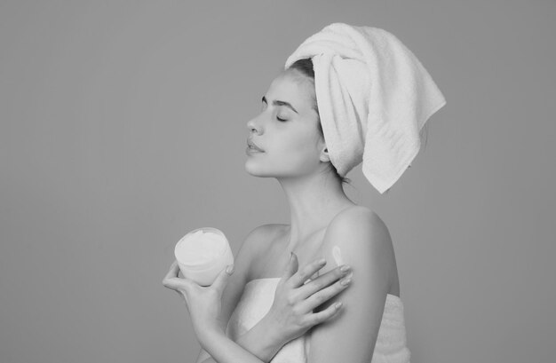 Premium Photo Beauty Face Portrait Spa Therapy Beautiful Woman In