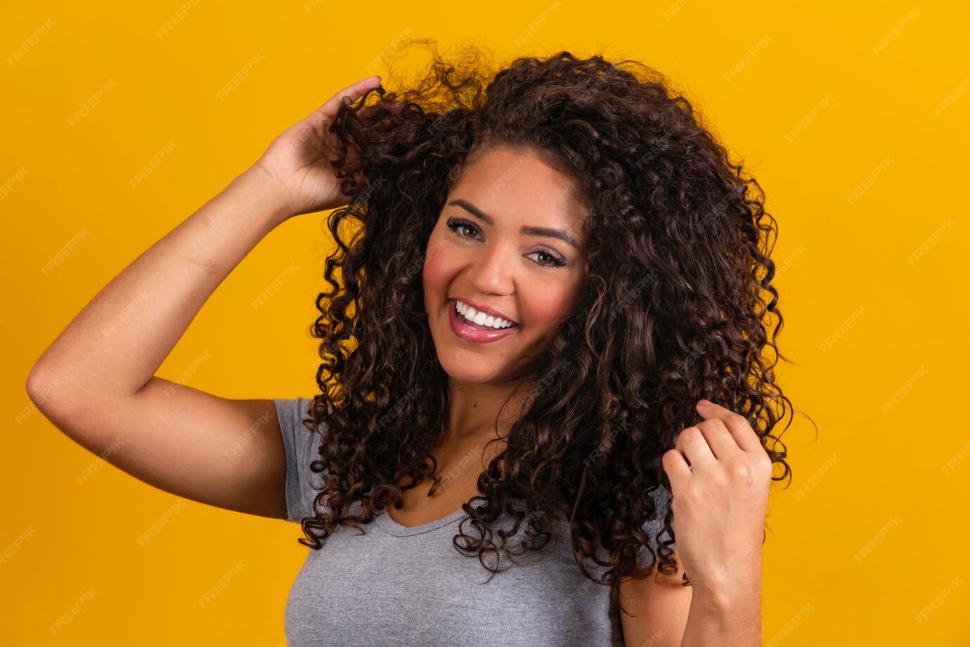 Premium Photo Beauty Portrait Of African American Woman With Afro Hairstyle And Glamour Makeup