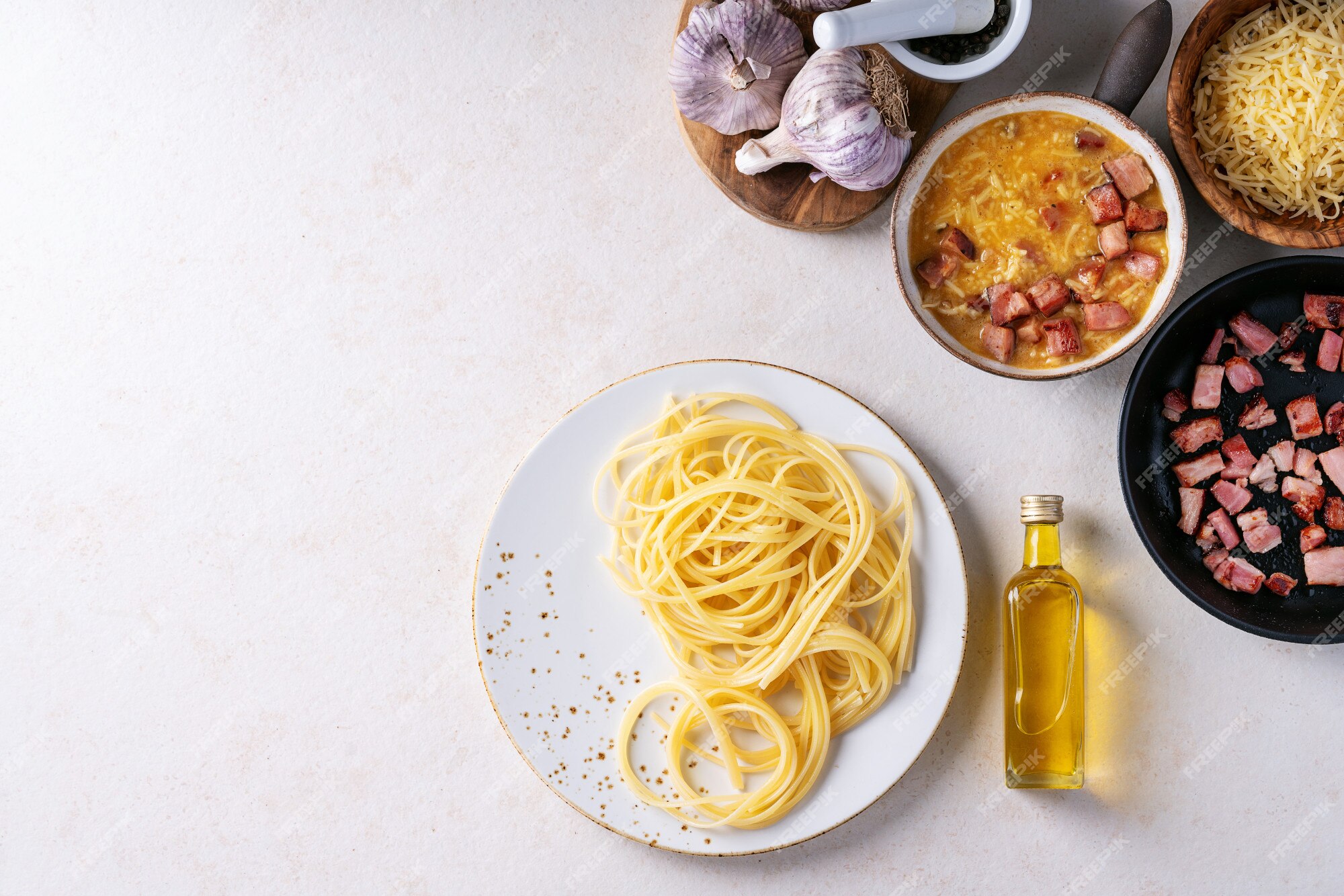 Premium Photo Classic Italian Spaghetti Pasta Alla Carbonara