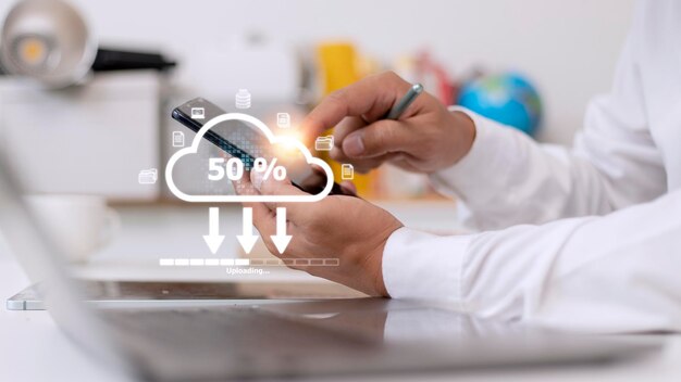Premium Photo | Cloud storage technology concept Businessmen use ... Premium Photo | Cloud storage technology concept Businessmen use ...
