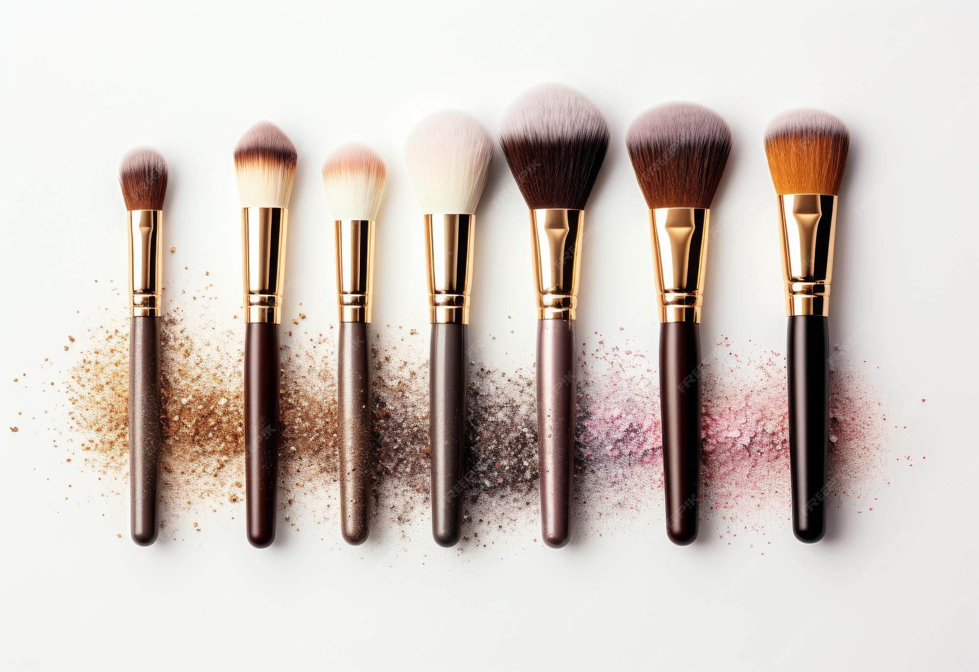 Premium Photo | Five Makeup Brushes Aligned Together Premium Photo | Five Makeup Brushes Aligned Together