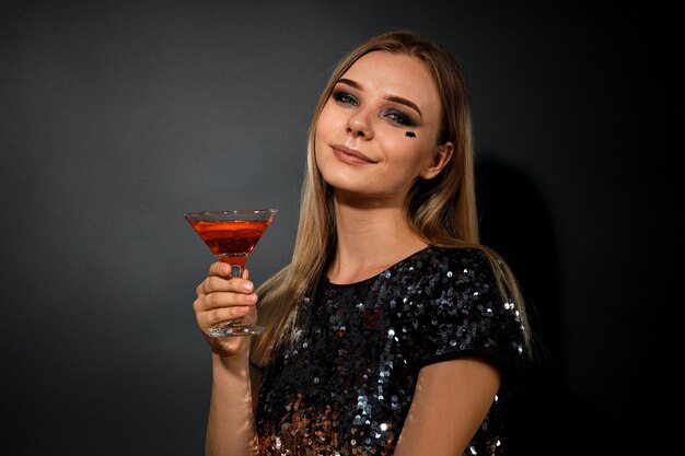 91000 Cocktail Girl Pictures