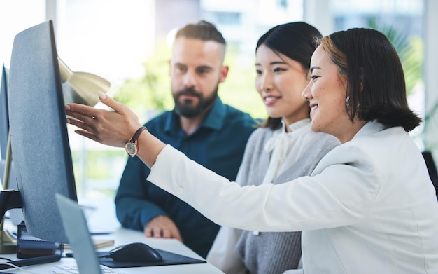 Premium Photo Help Manager And Workers With Coaching Programming And Code With Trading Cyber