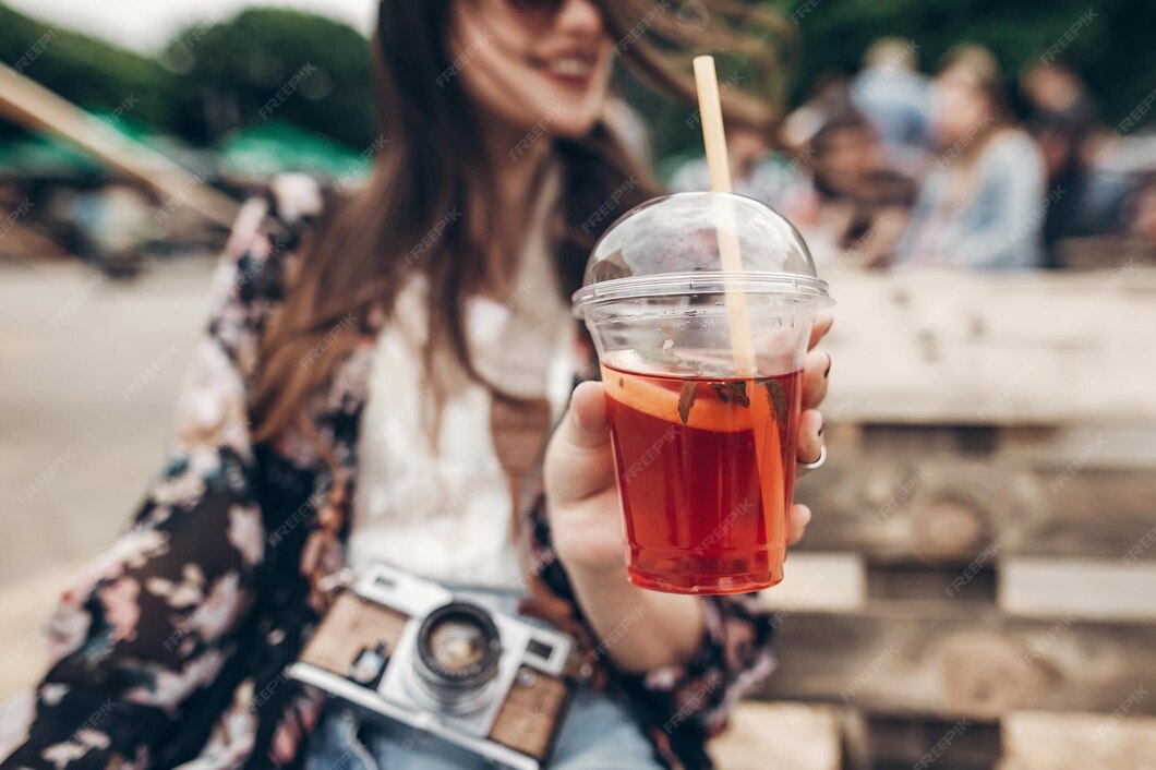 Premium Photo Lemonade In Hand Happy Stylish Hipster Woman Holding