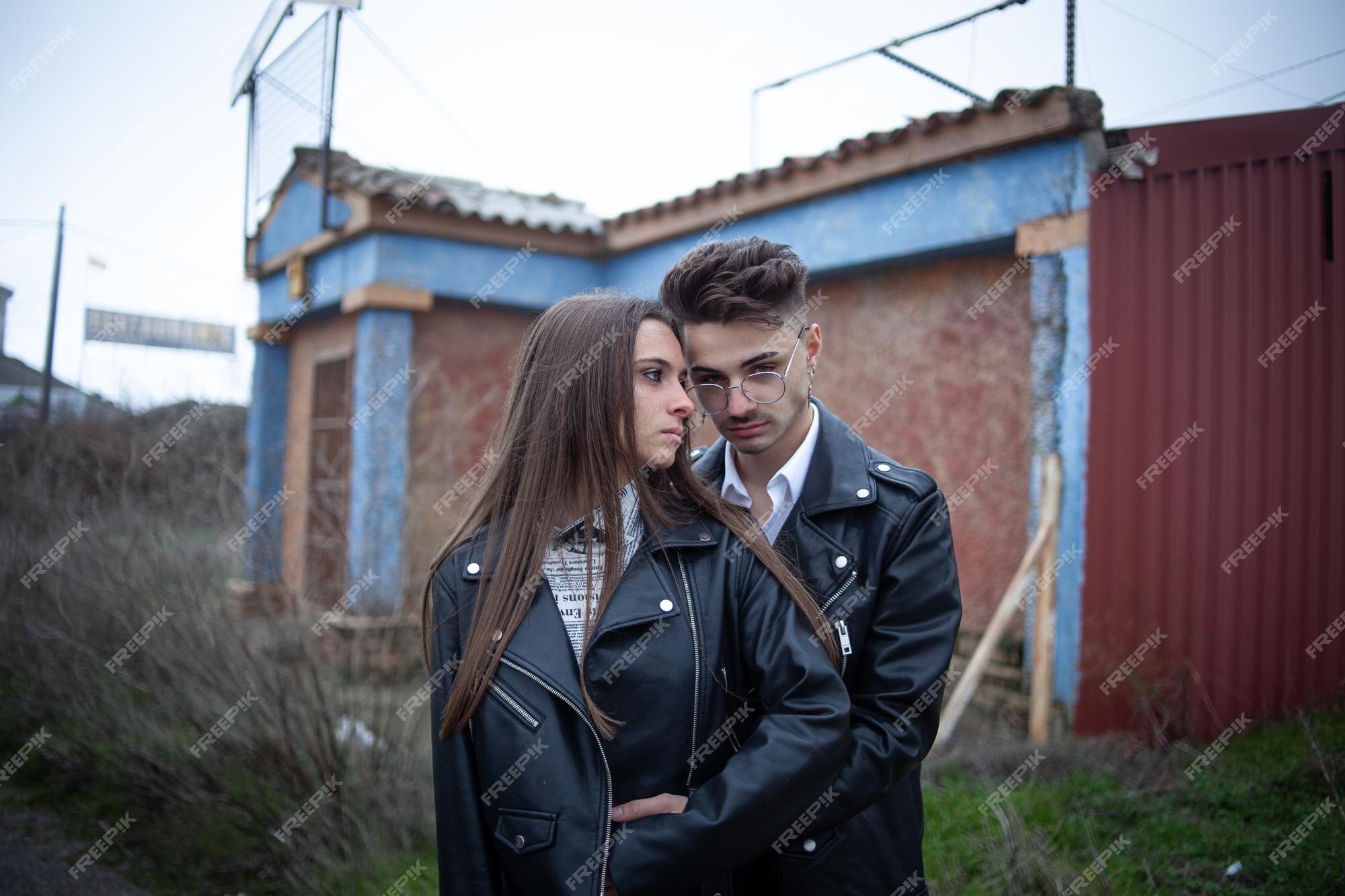Premium Photo Portrait Of A Badass Couple Wearing Leather Jackets In