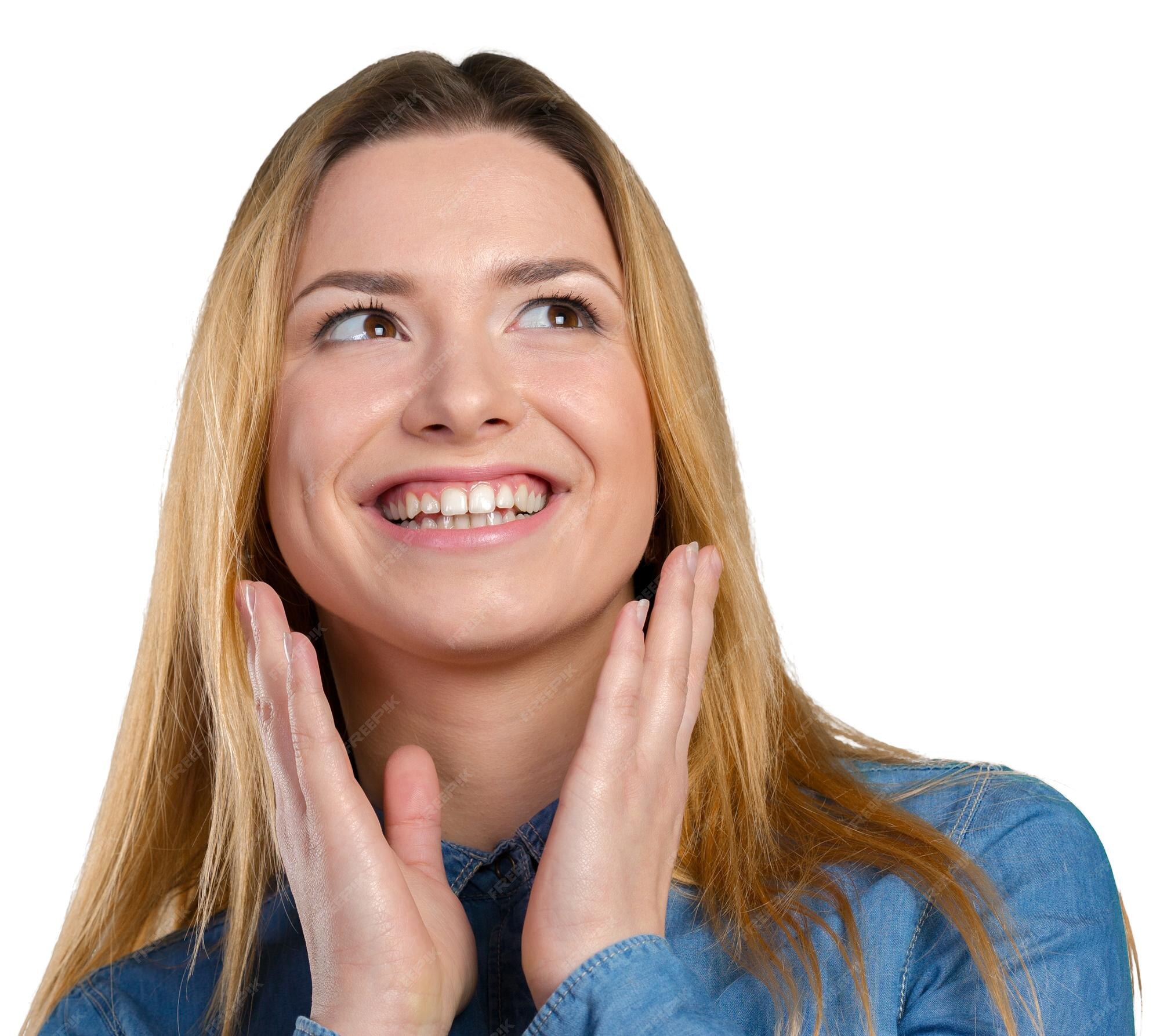 Premium Photo Portrait Of Happy Smiling Young Beautiful Woman