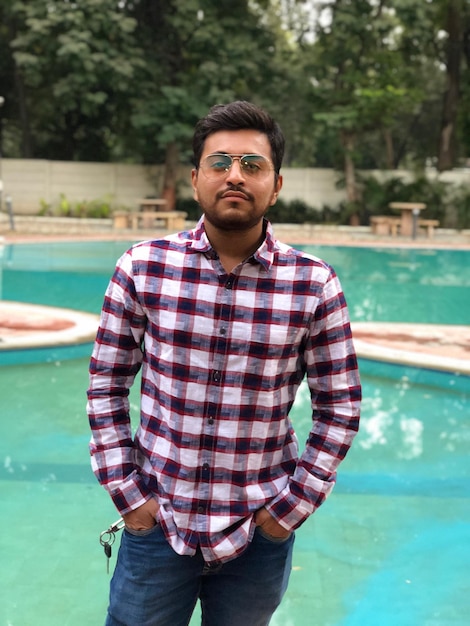 Page 15 India Man Images Free Download On Freepik