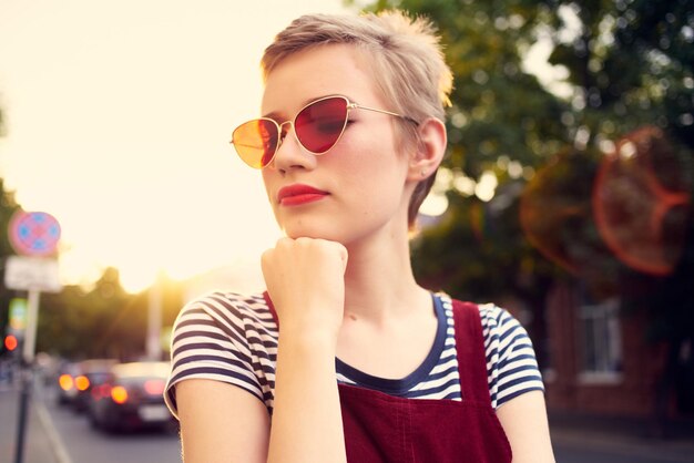 Premium Photo Portrait Of Young Woman Wearing Sunglasses