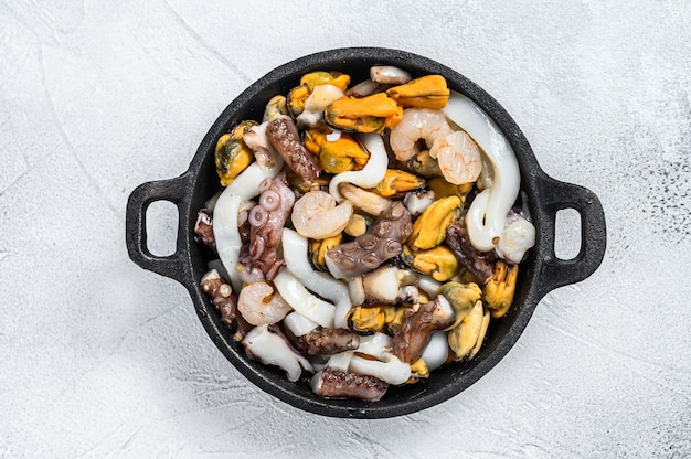 Premium Photo | Raw seafood mix Premium Photo | Raw seafood mix