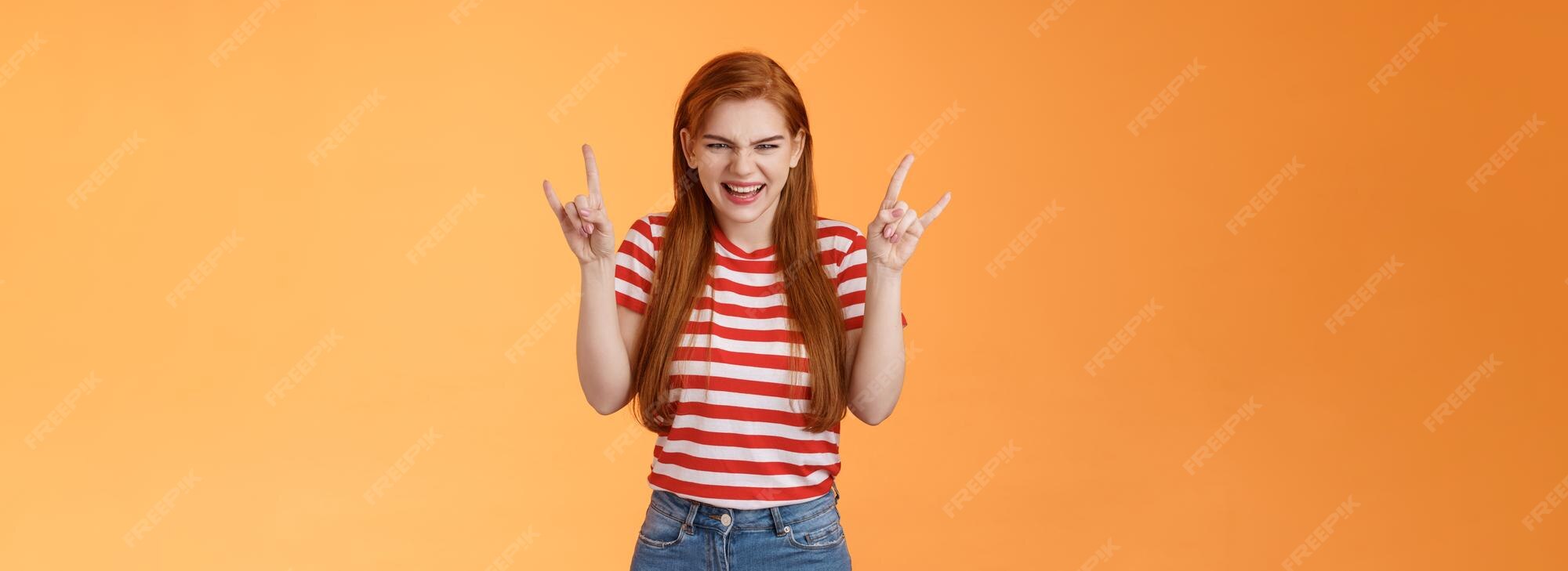 Premium Photo Rebellious Sassy Goodlooking Caucasian Redhead Woman