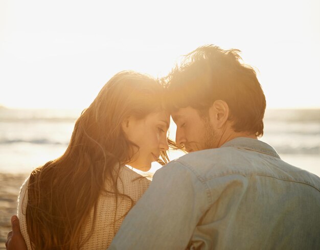 Premium Photo Romantic Love Sunset And Beach Couple Relax With Summer