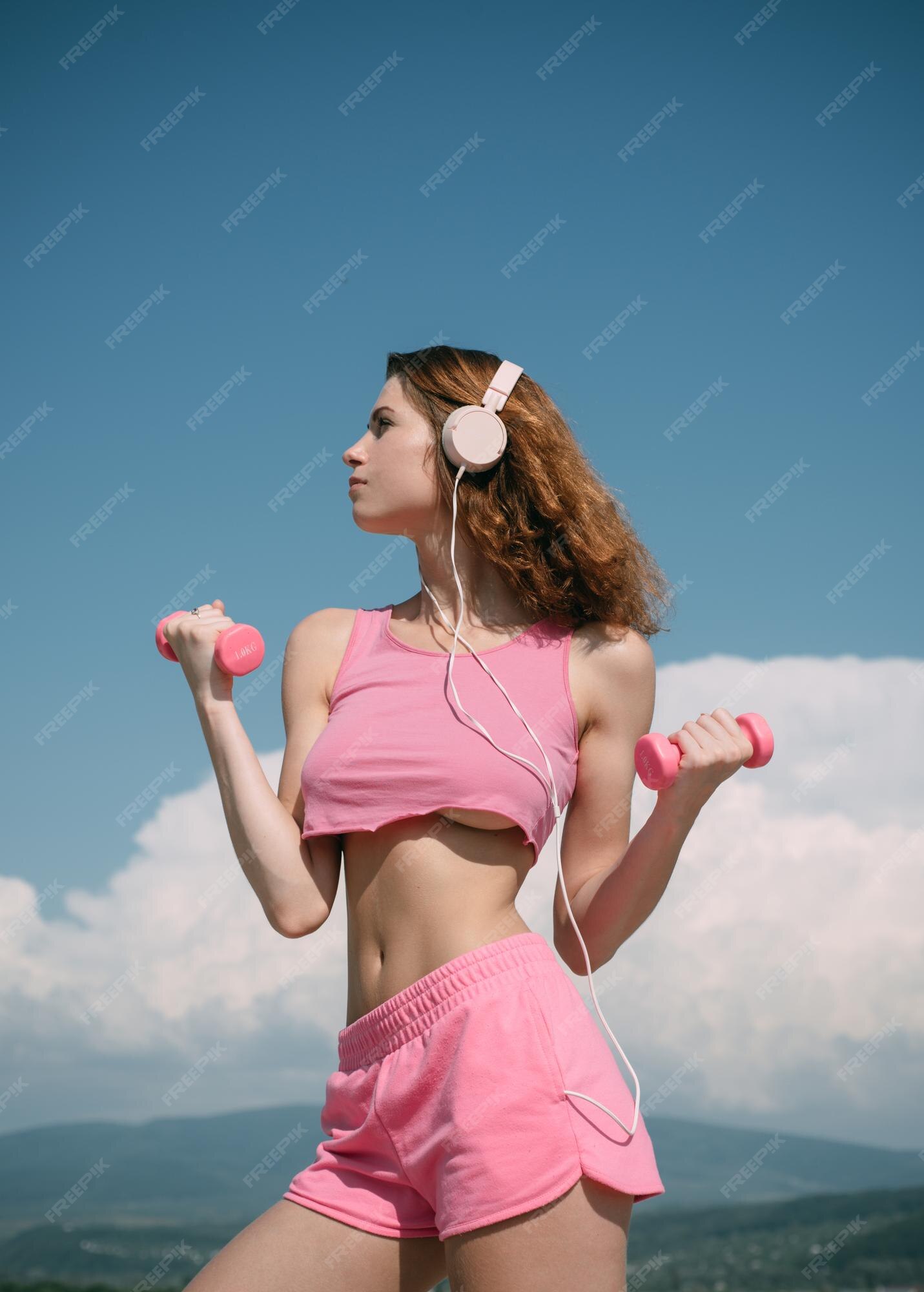 Premium Photo Sexy Woman With Dumbbells Slim Girl Holds Dumbbells Workout For Sexy Body