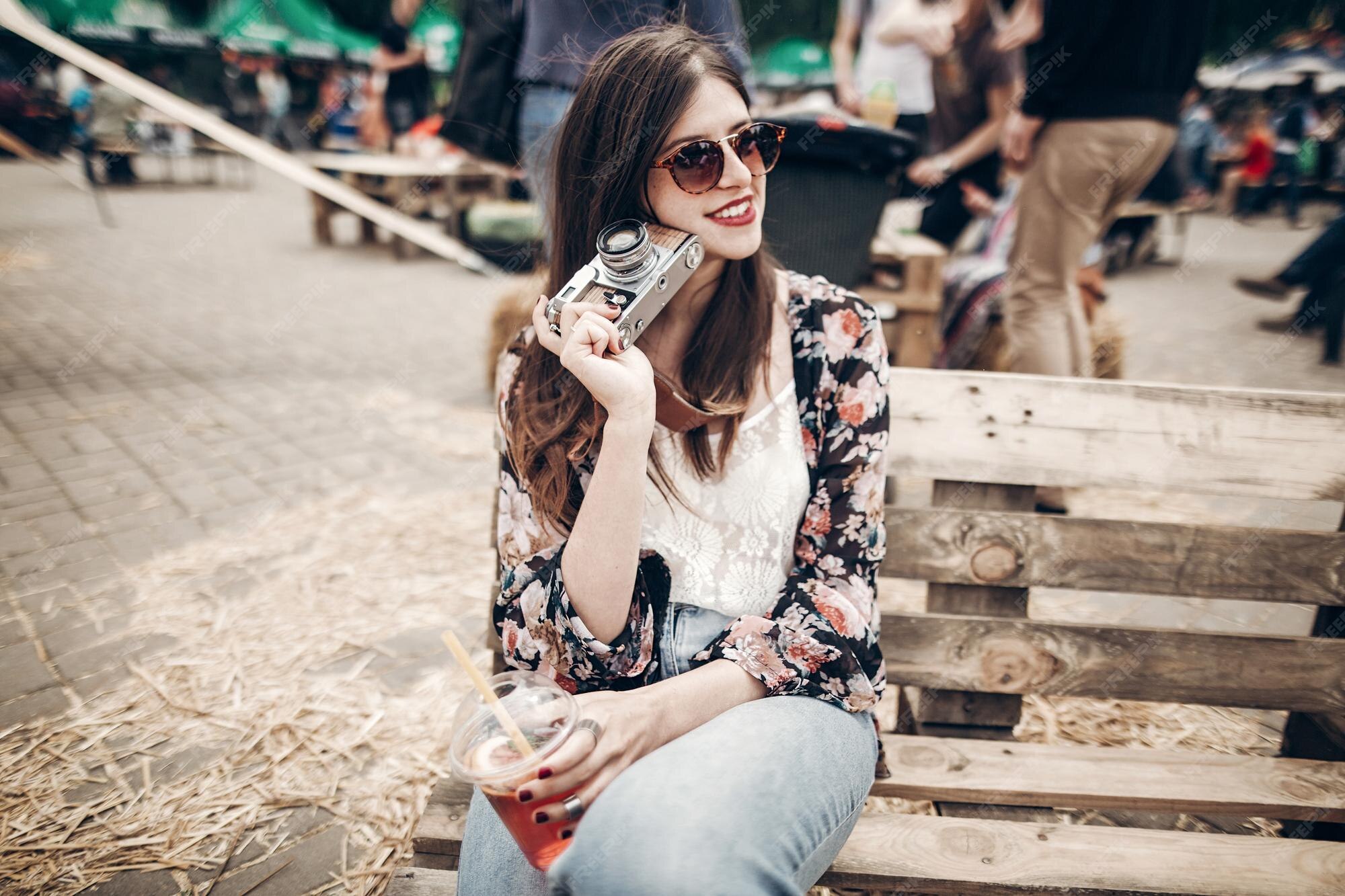 Premium Photo Stylish Hipster Woman In Sunglasses With Red Lips