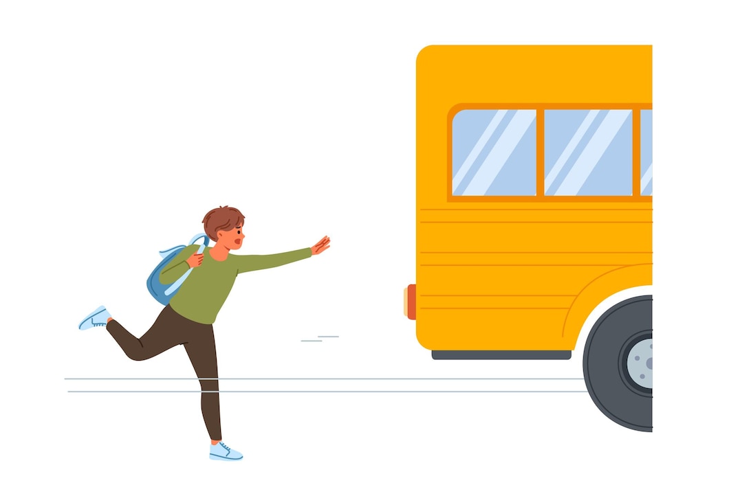 Niño que llega tarde al autobús escolar con la mochila en la espalda ... Niño que llega tarde al autobús escolar con la mochila en la espalda ...